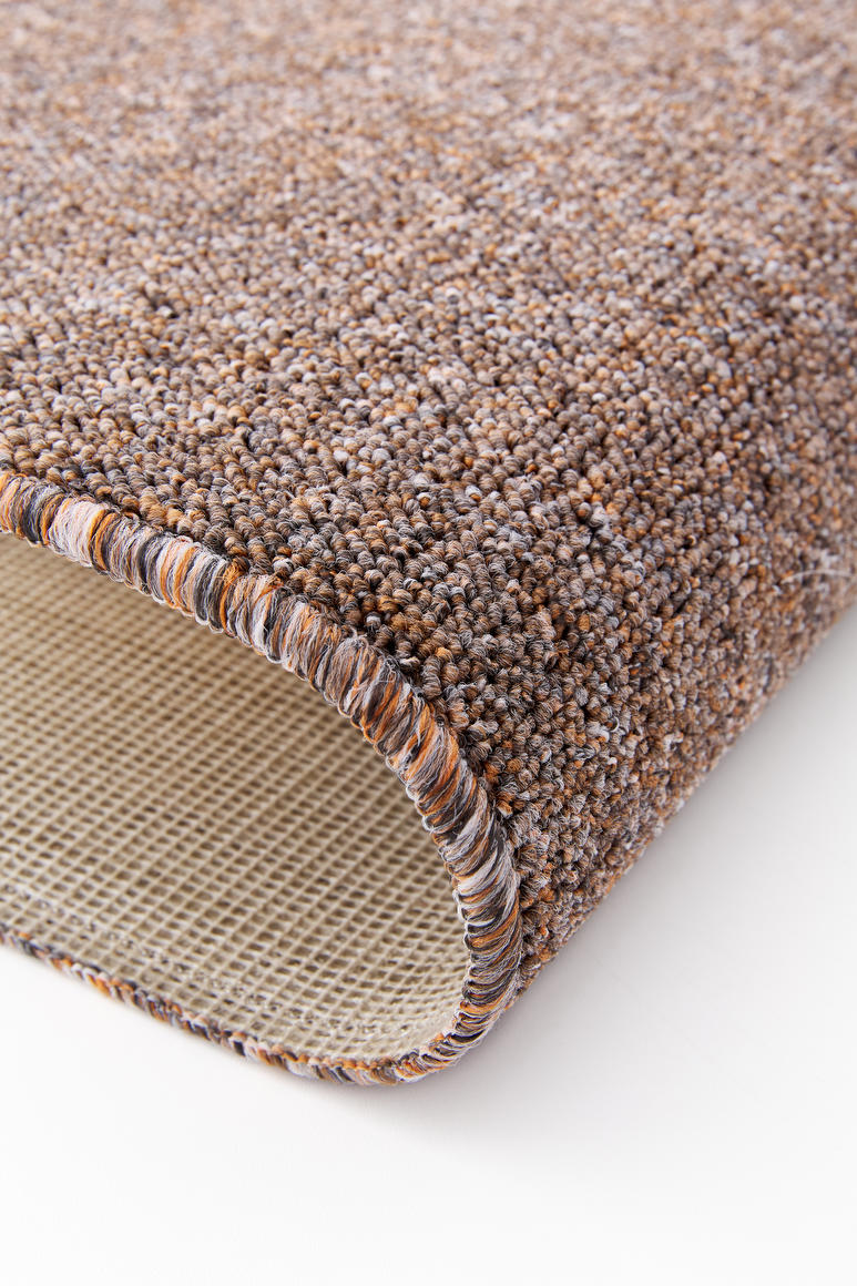 Metrážny koberec Timzo Turbo 9618 - Najkoberce.sk